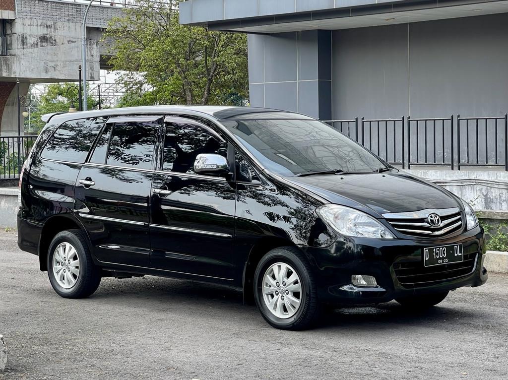 ️TERJUAL ️ – TOYOTA KIJANG INNOVA 2.5 V AT 2010 - Showroom Diamond ...