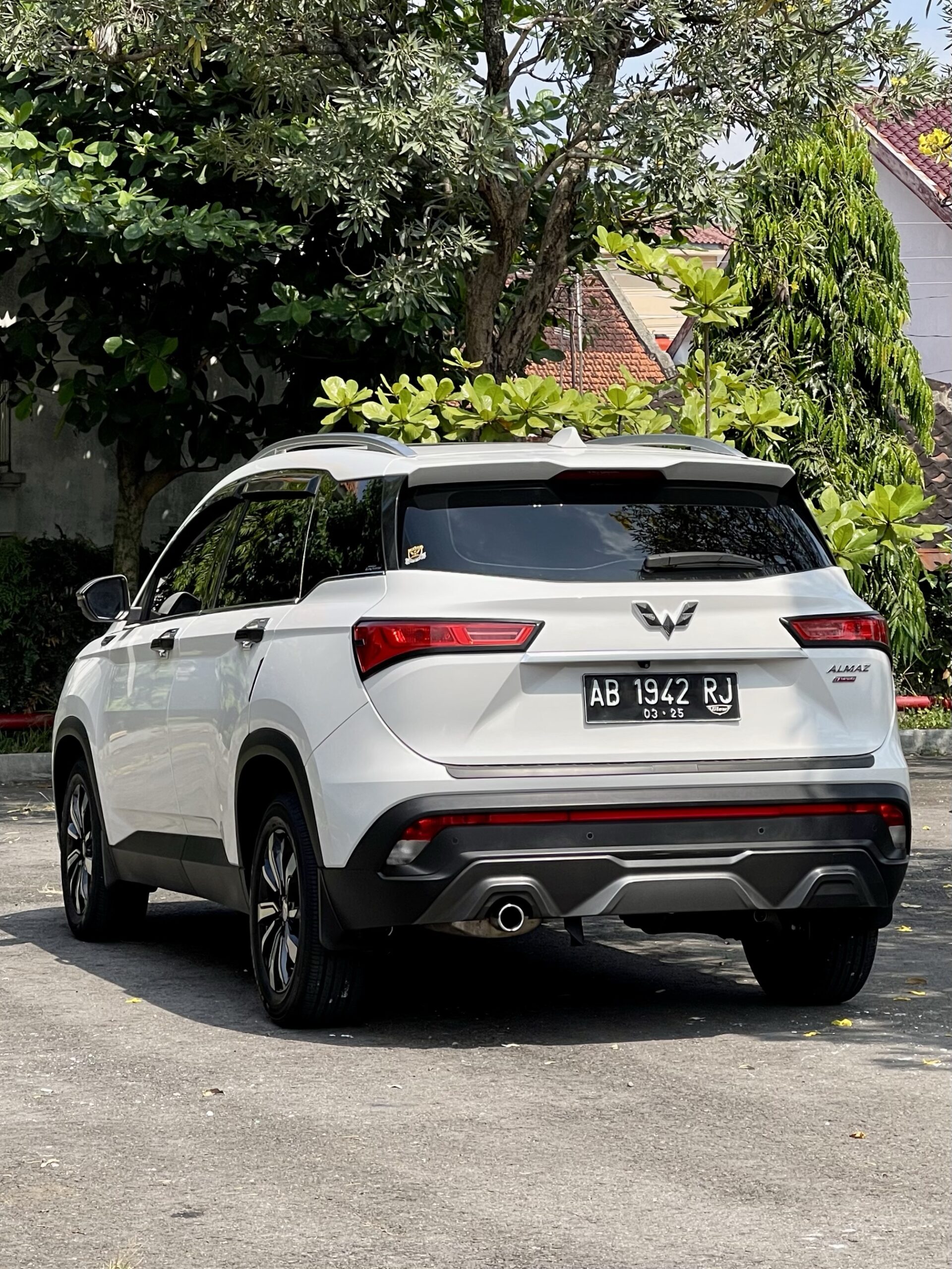 ️TERJUAL – Wuling Almaz 1.5 Turbo Exclusive 7-Seater CVT 2020 ...